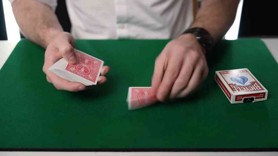 This self-working card trick hits harder than expected