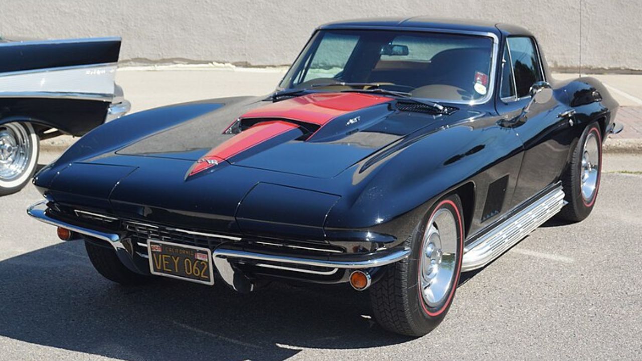 10 American vehicle icons collectors regret selling too soon