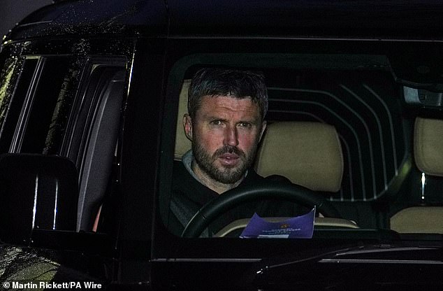 Michael Carrick car-shares with assistant Jonathan Woodgate as he ...