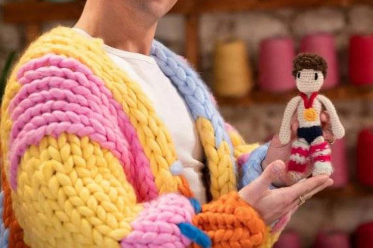 The Traitors star Jade's viral rainbow cardigan has an eye-watering ...