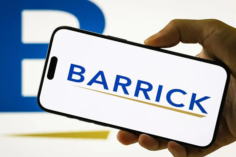 Barrick stock eyes extending winning streak to 5 days as retail bets on ...