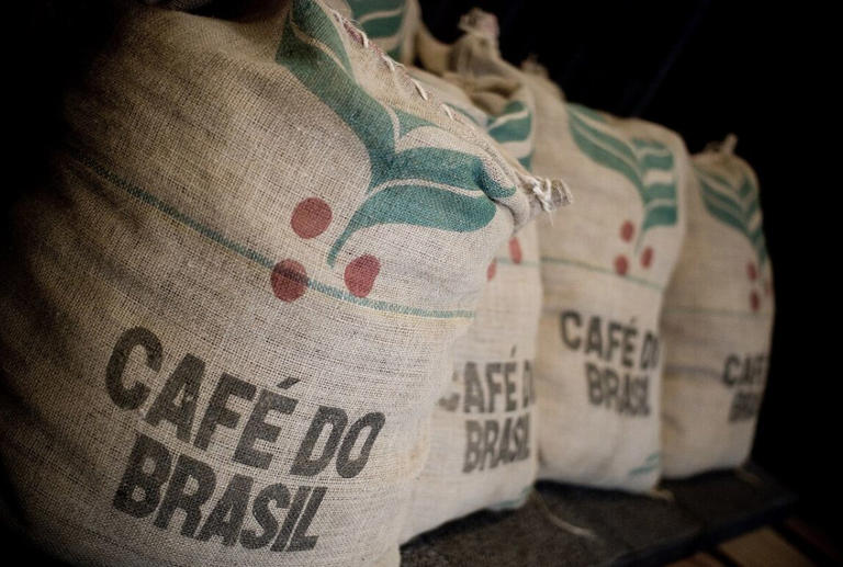 Waarom koffie voorlopig duur blijft