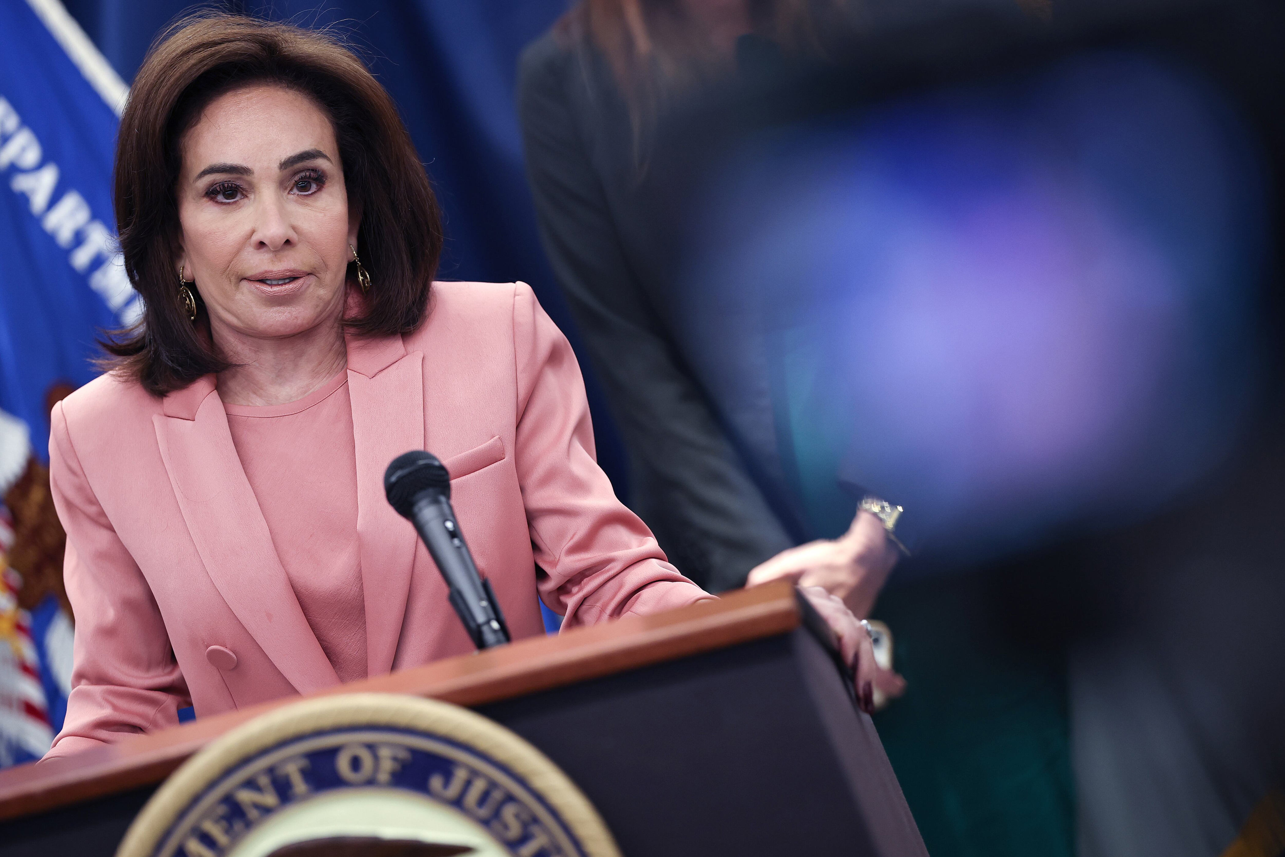 Trump goon 'Judge' Jeanine Pirro busted persecuting senator