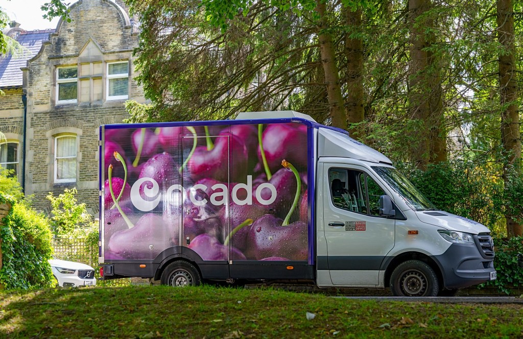 Ocado’s controversial new 100g extra small steak has shoppers saying ...