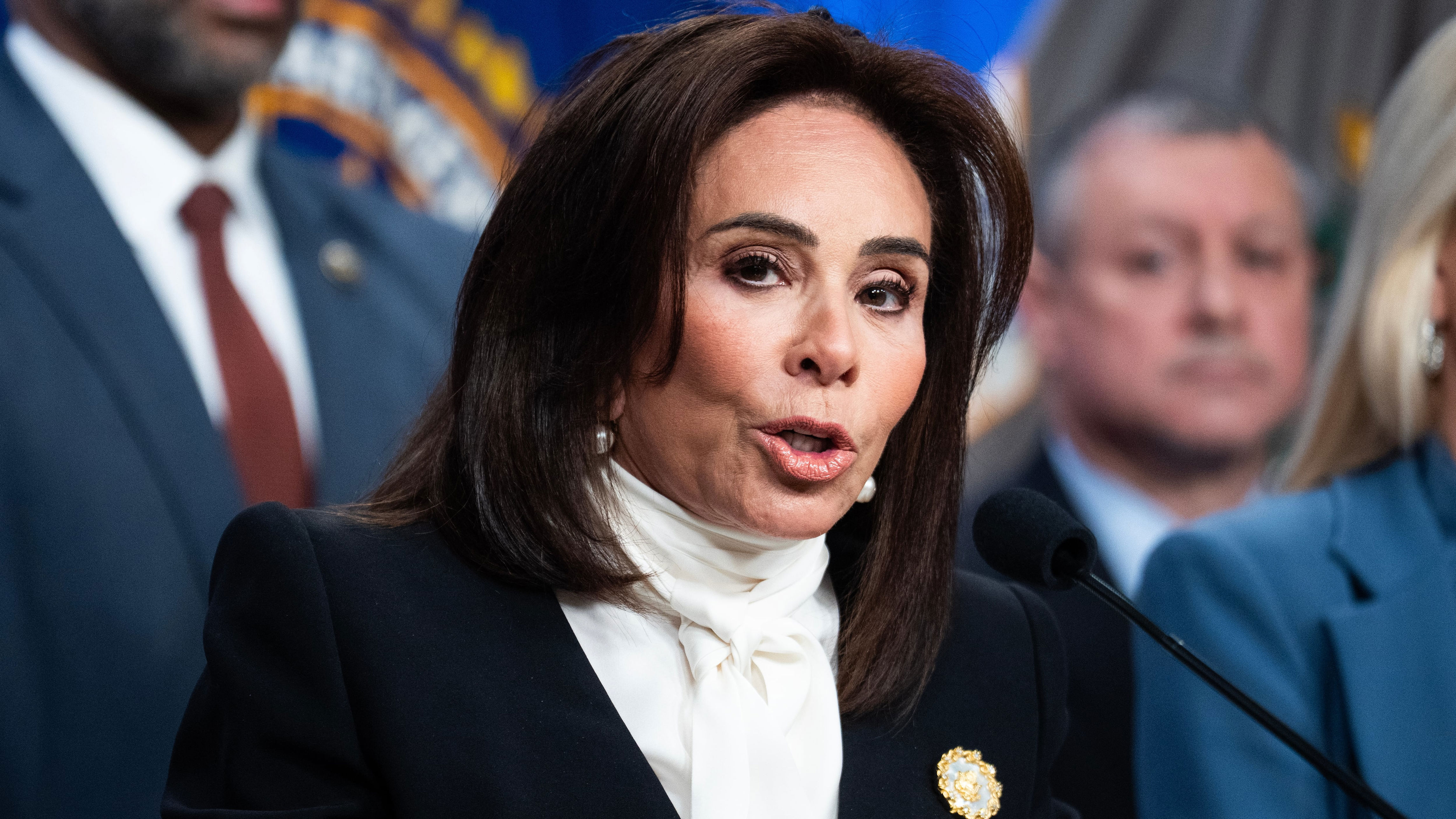 Trump goon 'Judge' Jeanine Pirro busted persecuting senator