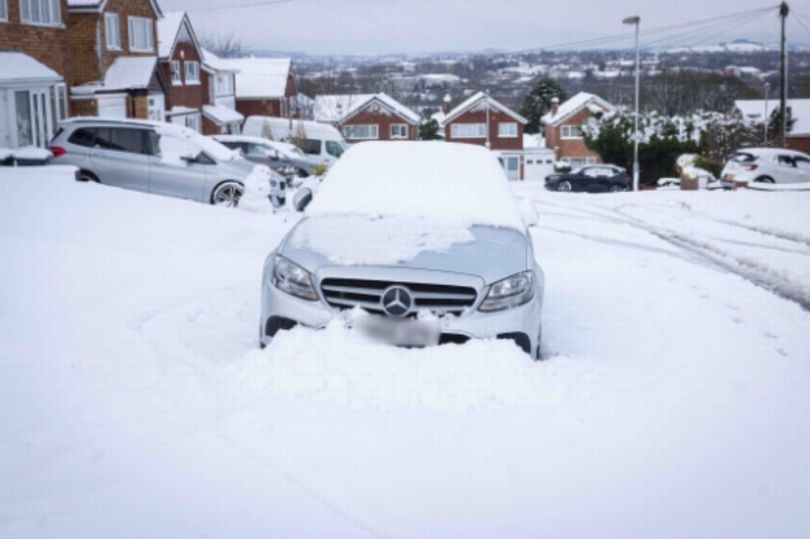 All the Midlands towns set to be hit in next 60cm snow bomb - full list