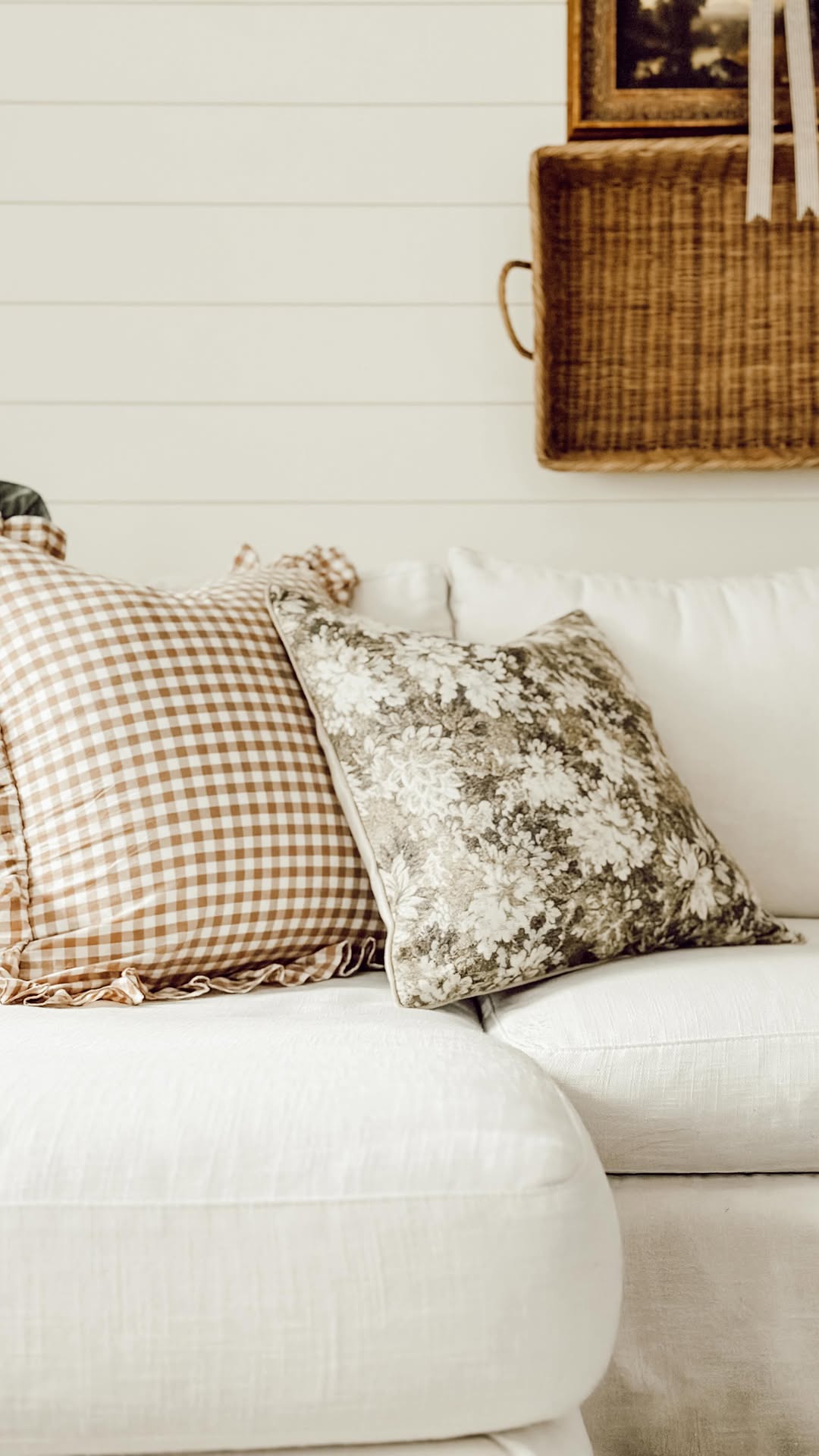 Home decor that turns any house into a cozy home