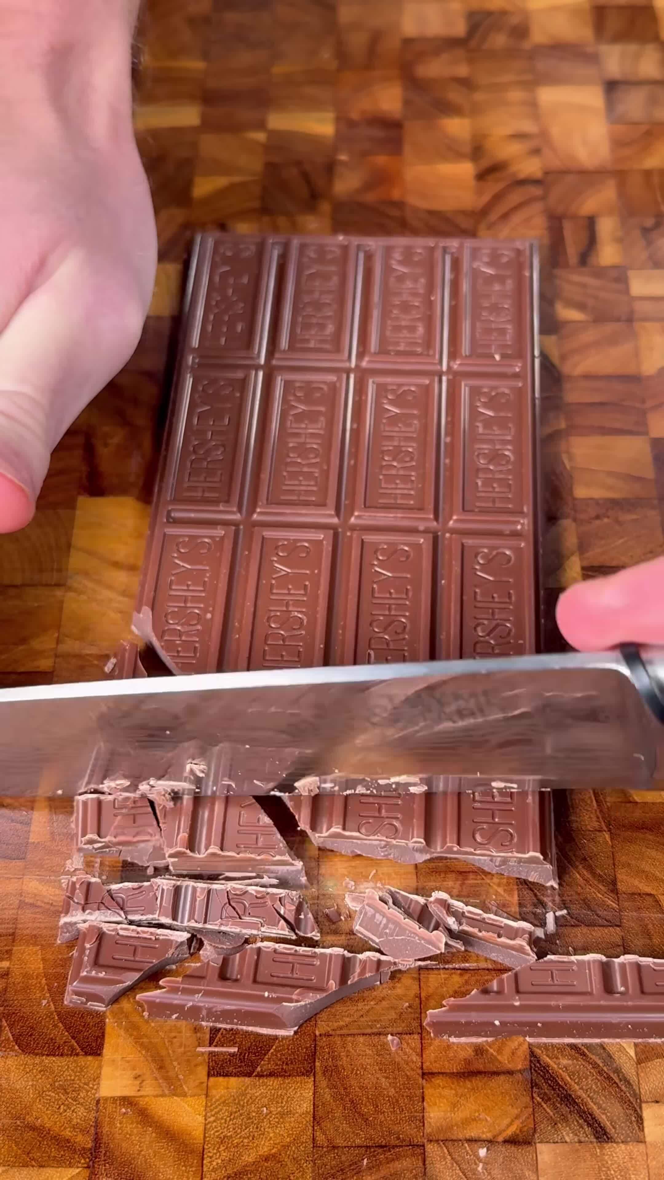 Strawberry Dubai chocolate cups with Tru Fru strawberries! Find Tru Fru ...