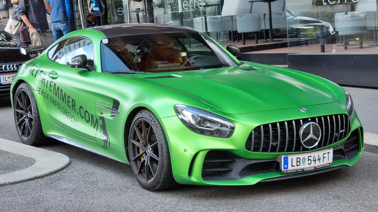 How the 2021 Mercedes-AMG GT Black Series chased lap times