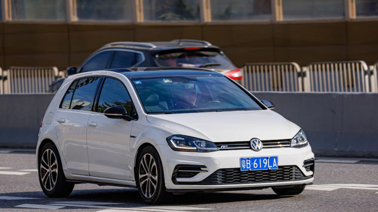 Why the 2022 Volkswagen Golf R kept the formula alive