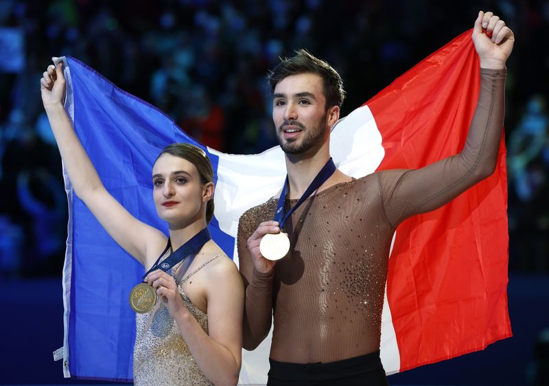 Figure skating-French ice dancer Cizeron accuses former partner of ...