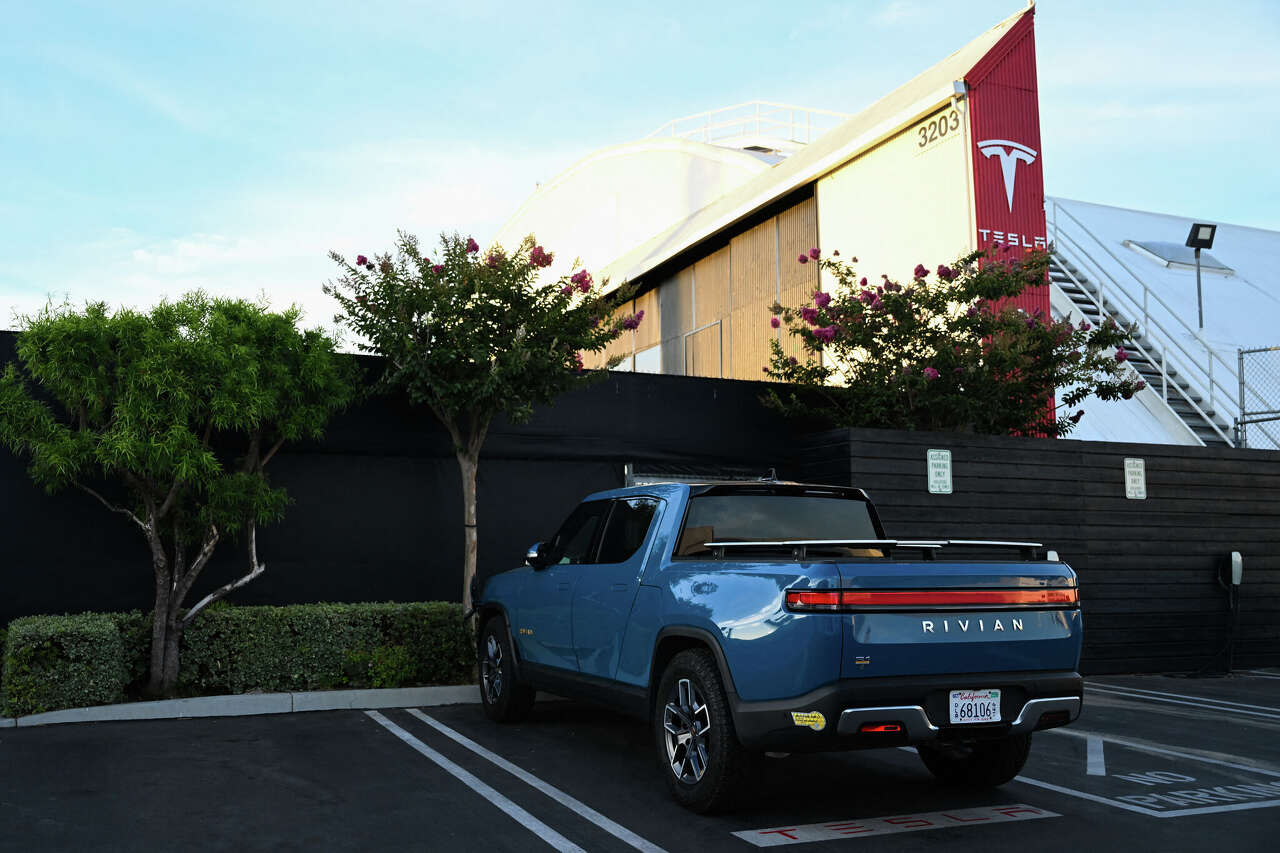 Tesla's major EV rival revs ahead on nearly $10M Austin-area project