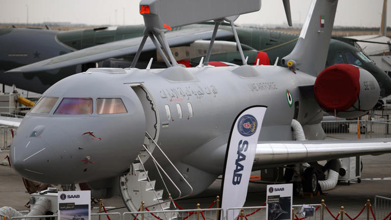 Pour obtenir 12 600 emplois, Ottawa doit acheter 72 Gripen et 6 ...