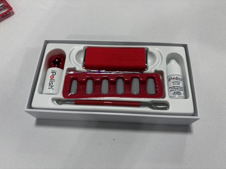 I saw this digital manicure change color in seconds at CES 2026 - and ...