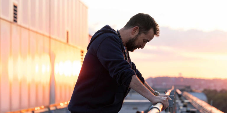 The Pitt season 2: Dr. Robby's fate foreshadowed in premiere