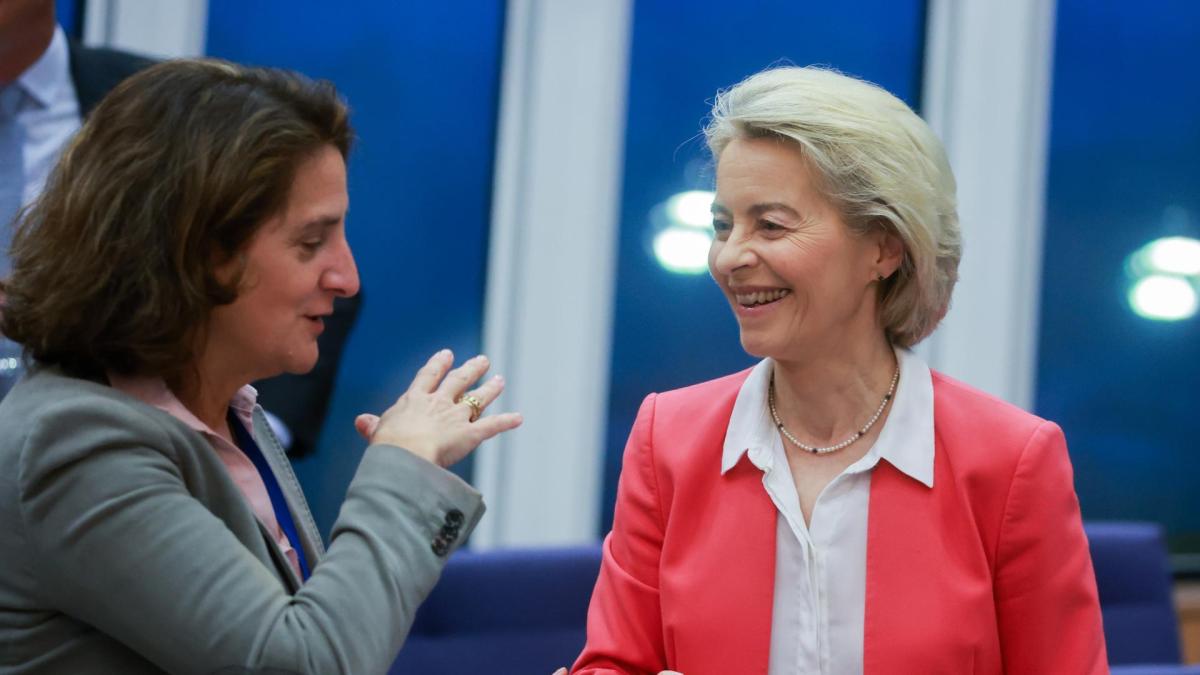 Teresa Ribera critica el silencio de Von der Leyen sobre Venezuela ...