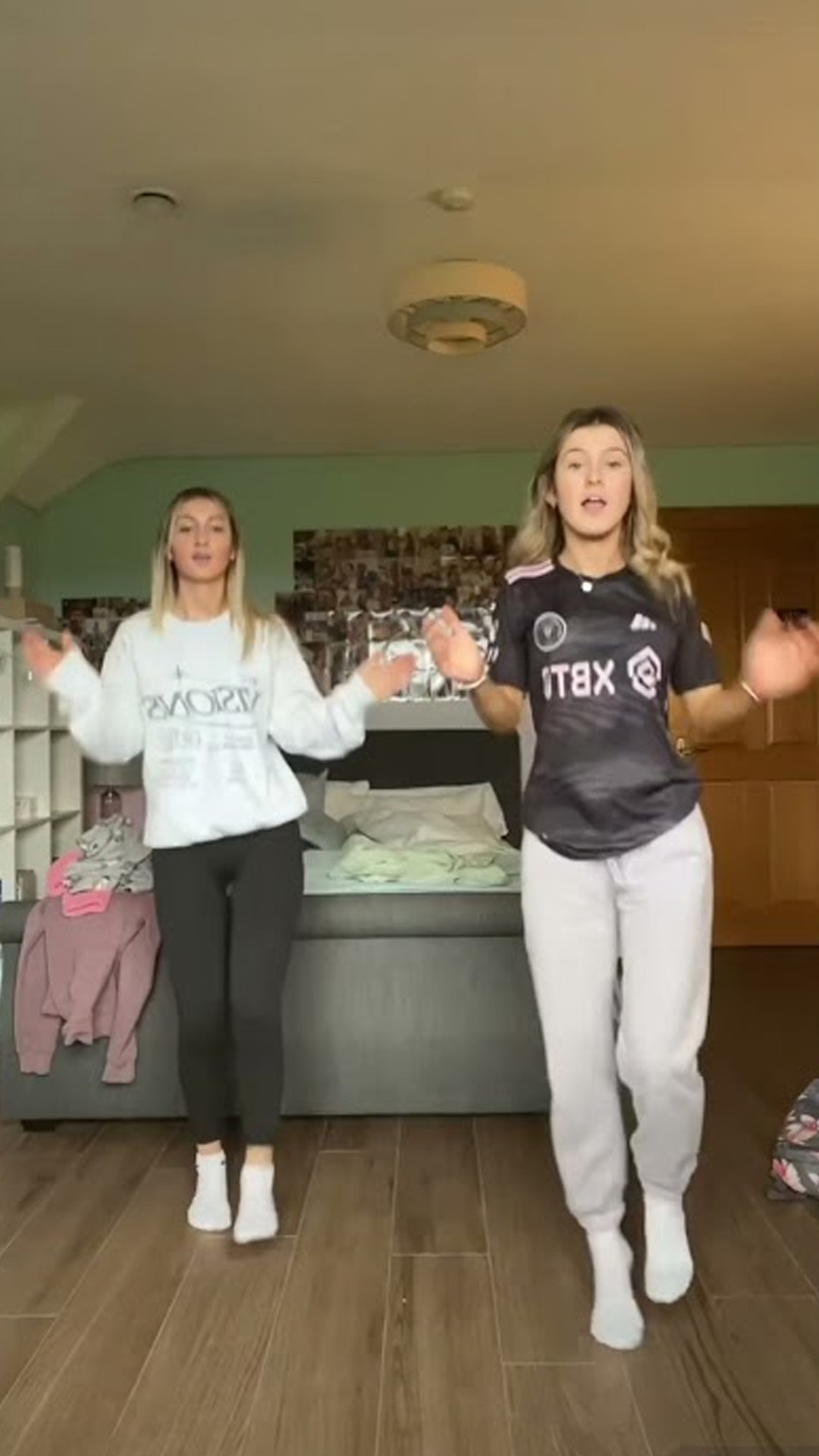 Ever tried a sister dance challenge?