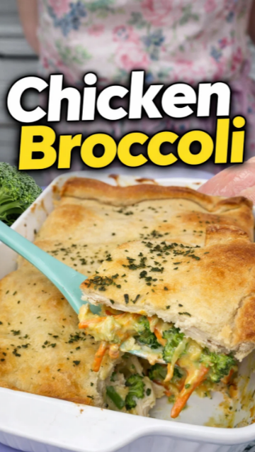 One-pan chicken broccoli pot pie everyone asks for seconds