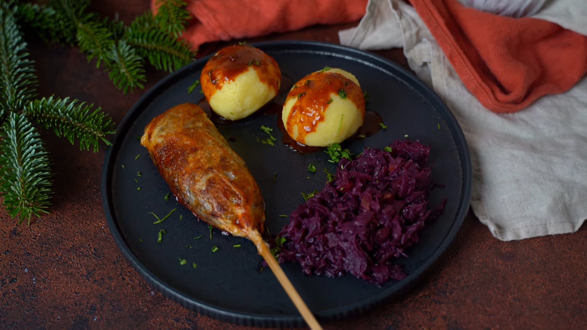 So einfach kann man Kartoffelknödel zuhause machen