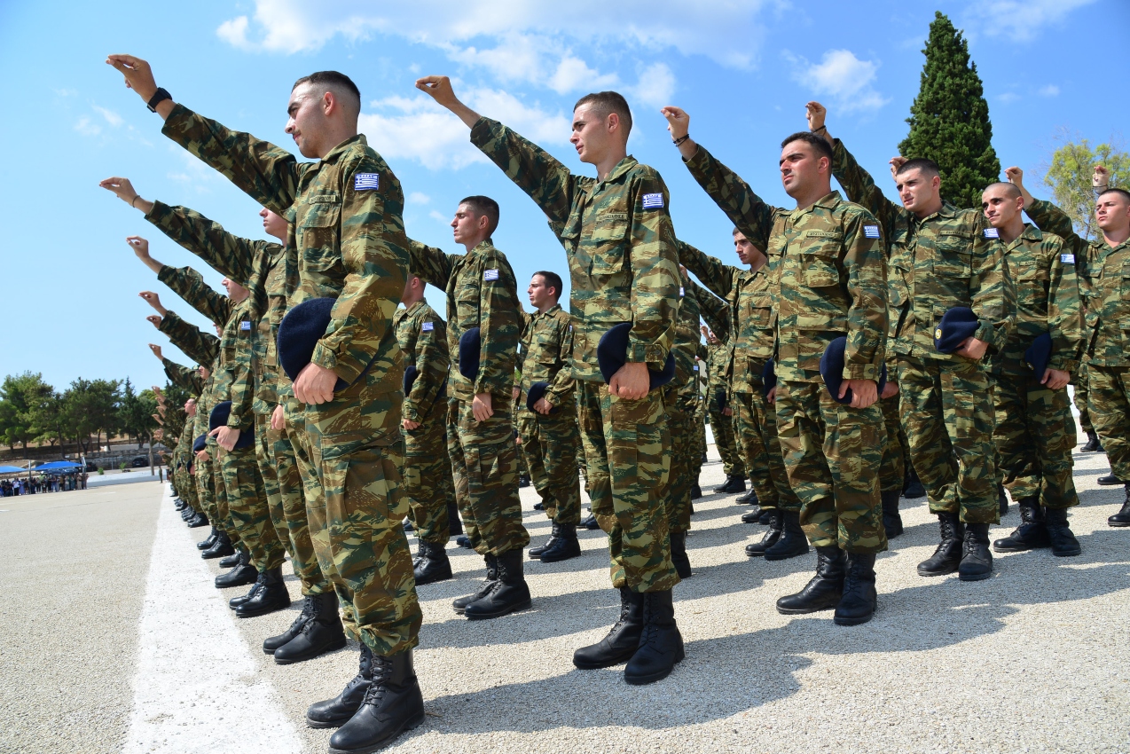 Ανατροπές στη θητεία: Πόσους μήνες θα υπηρετούν οι στρατεύσιμοι – Όλες ...