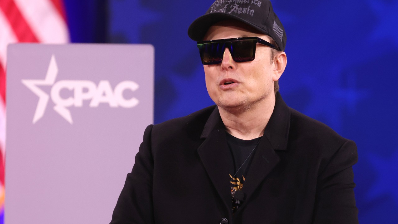 SpaceX IPO could vanish in wild Tesla reverse merger play, says ...