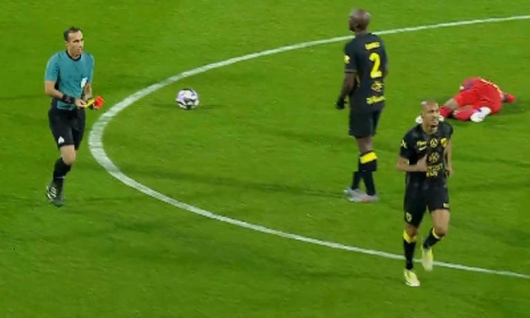 Ex-Liverpool star mocked by fans after appearing to run away from red ...