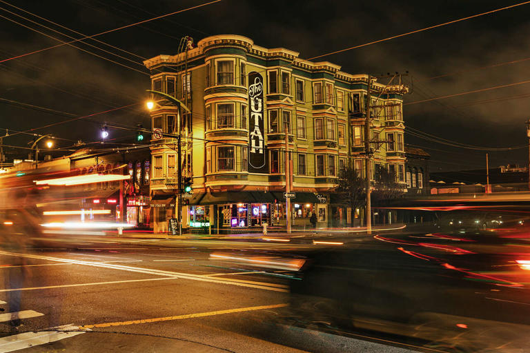 The San Francisco dive bar that loves Bay Bridge traffic