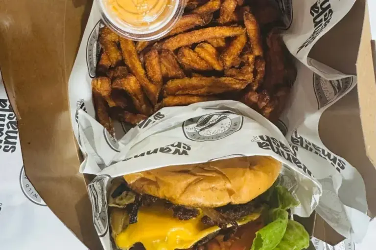 Wild Willy’s Burgers menu prices with calories [updated 2026]