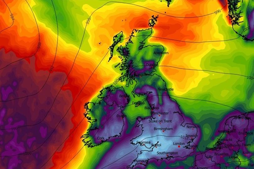 Met Eireann Ireland snow update as UK attacked by more storms before ...