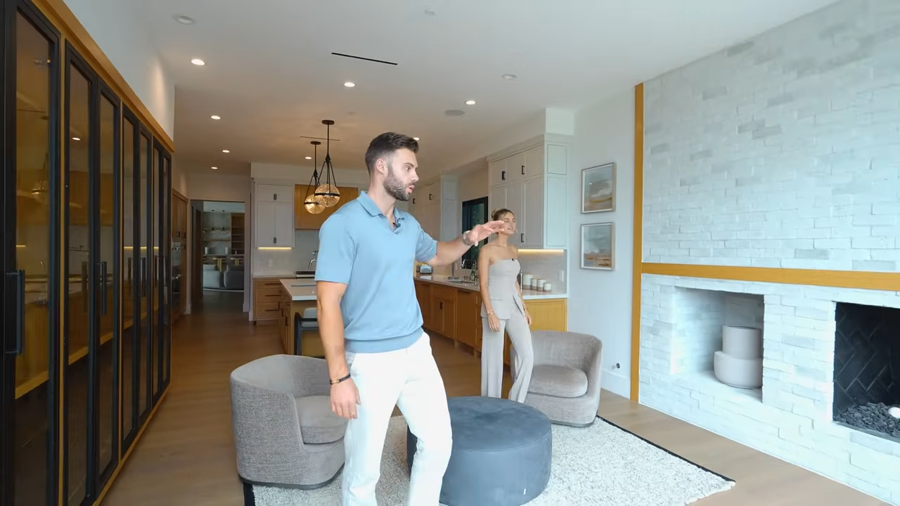 What it feels like living in a $15M ocean view home in Malibu