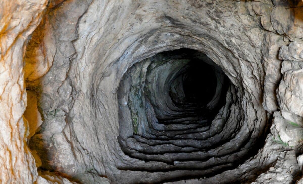 Mysterious underground structure discovered in Peru confirms an ancient ...