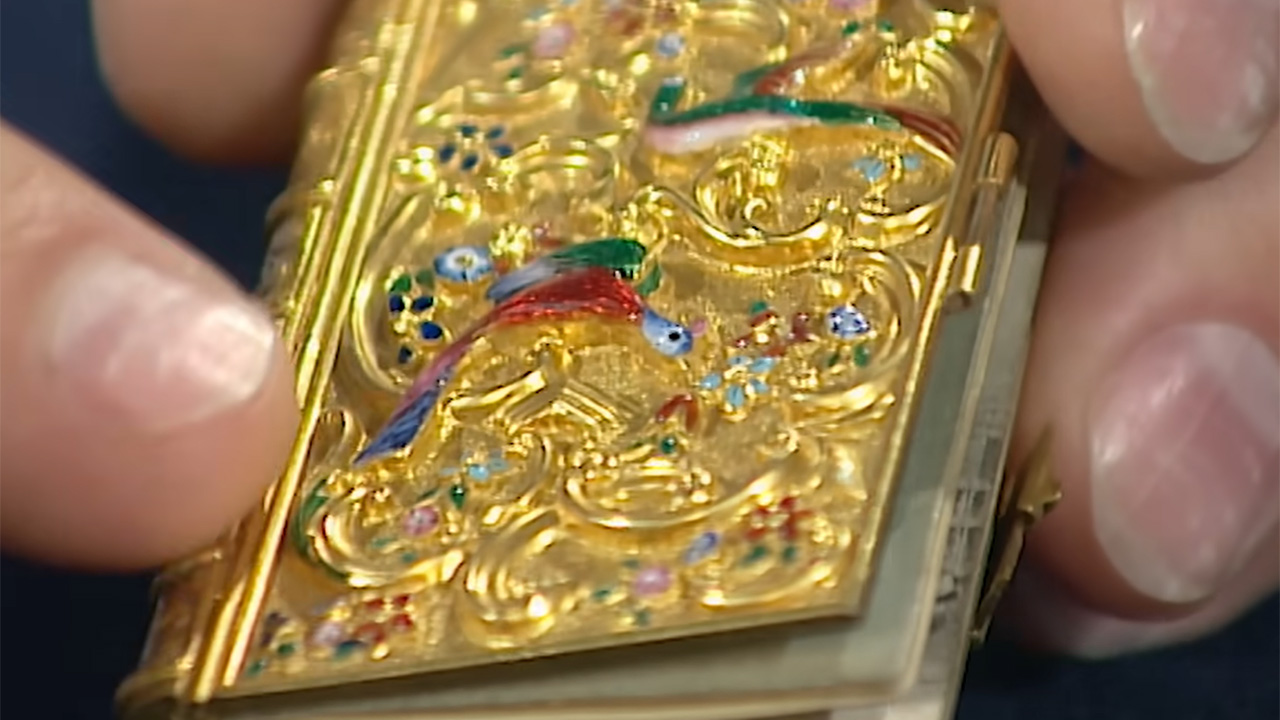 Man seeks appraisal of a tiny gold almanac from 1840 and is shocked by ...