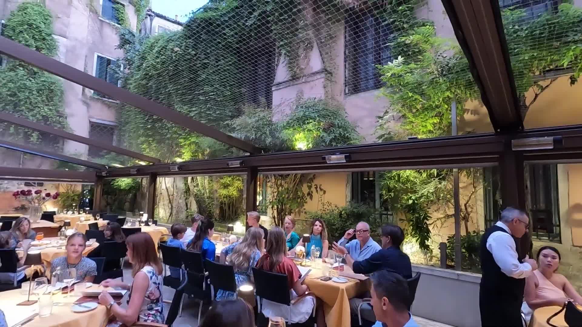 Venice food tour: From Michelin eats to hidden gems & gelato delights!