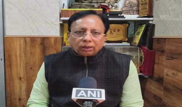 BJP MP accuses Mamata Banerjee of coal smuggling and misuse of power