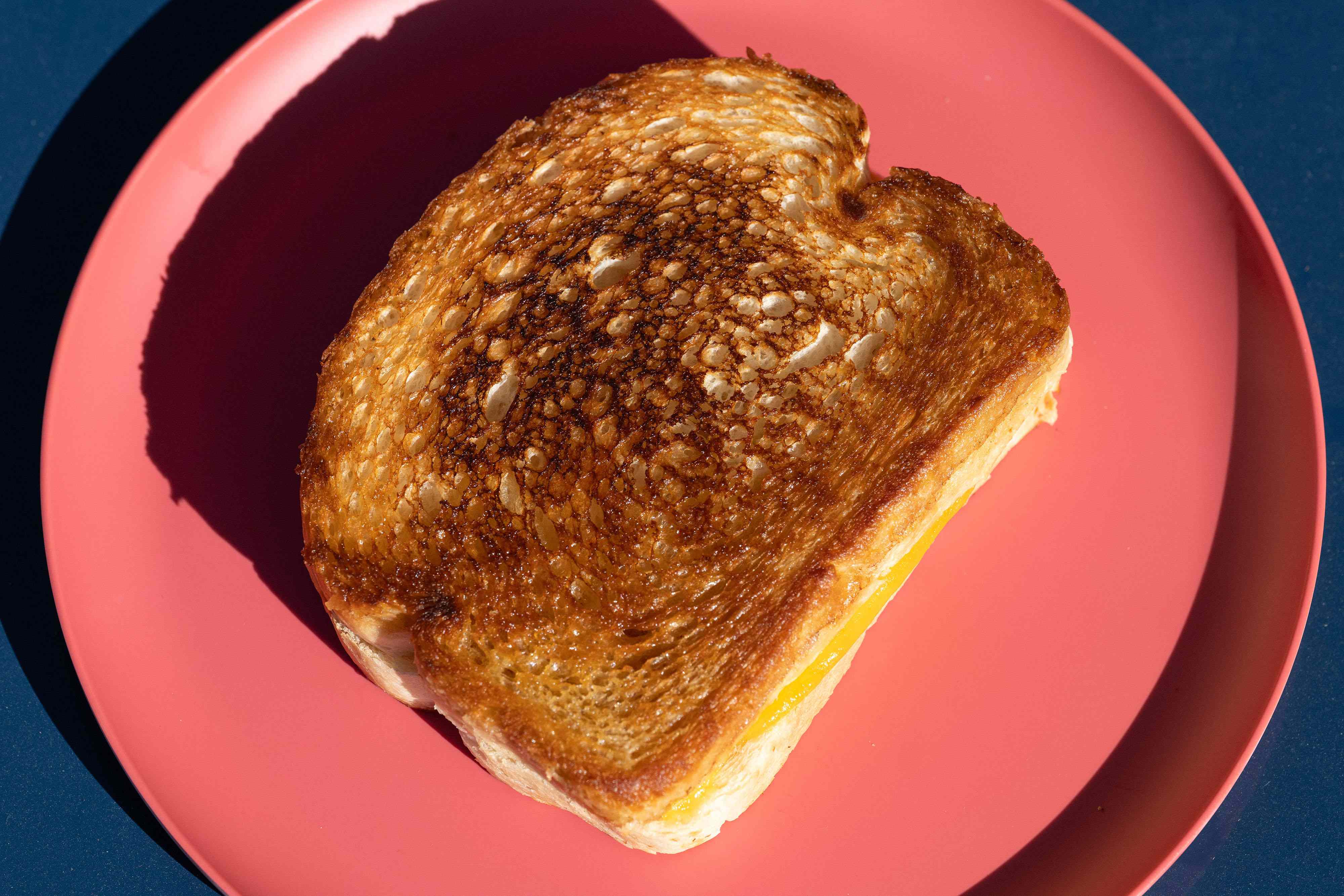 What a cheesemonger buys at Kroger for the perfect grilled cheese