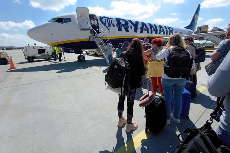 Ryanair and Aer Lingus hand luggage rules for 2026: New bag size allowances