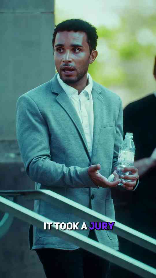 Post office robbery goes hilariously wrong