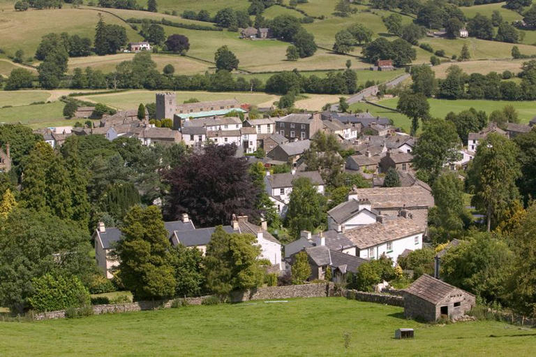 Stunning Dales walk with waterfalls and pubs is just 1 hour on train ...