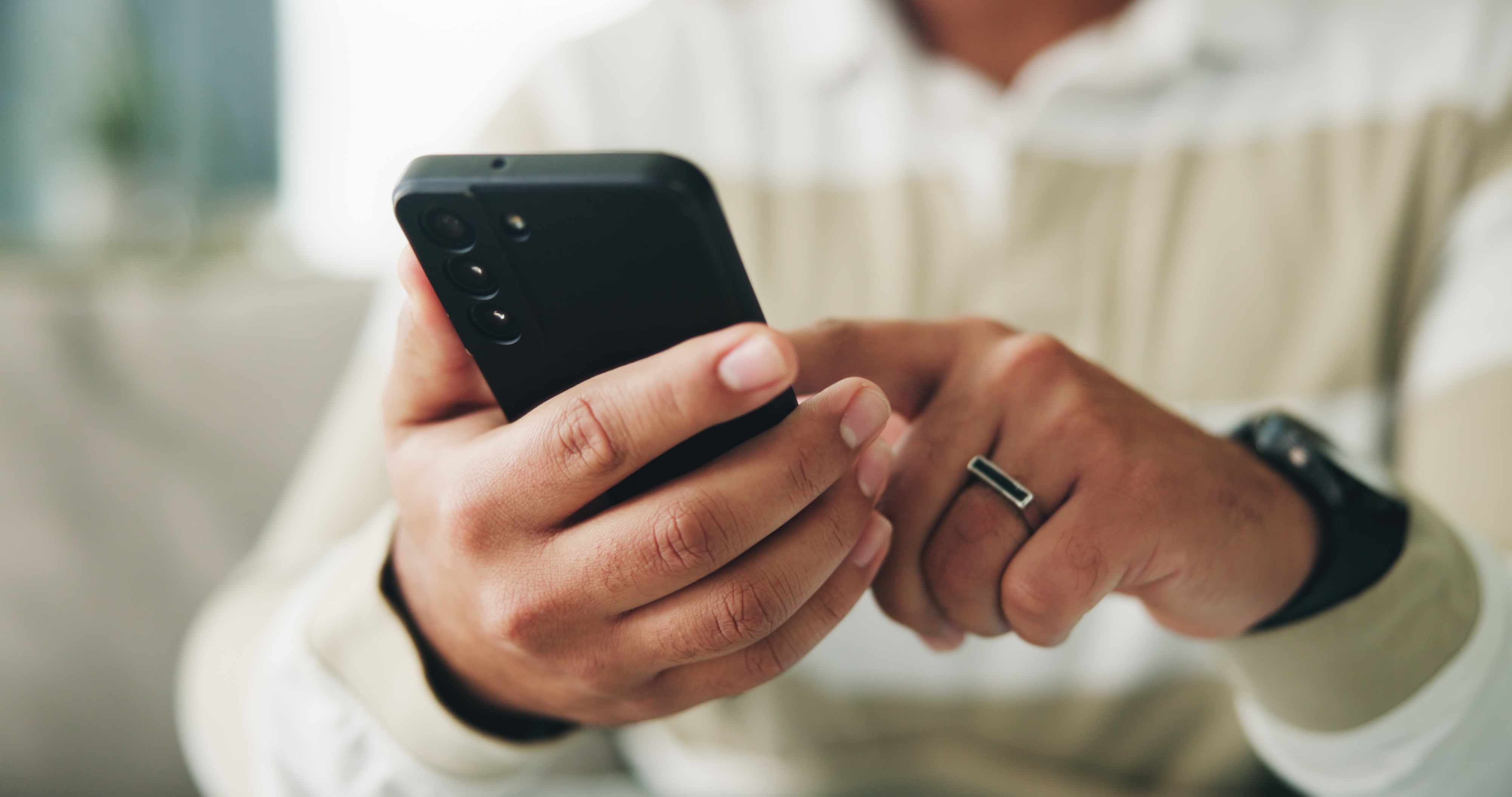 What happens to your eyes when you use a blue light filter