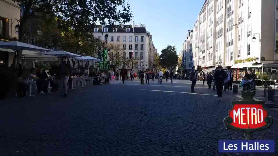 What most tourists miss about Paris streets