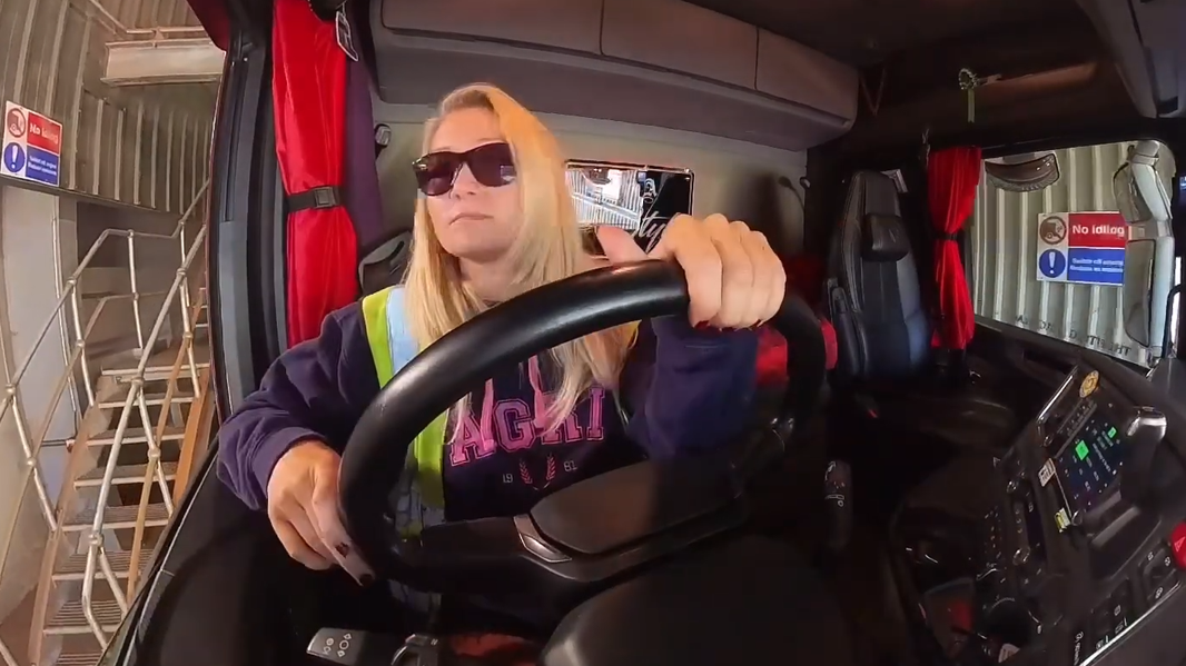 A quiet morning with tight corners