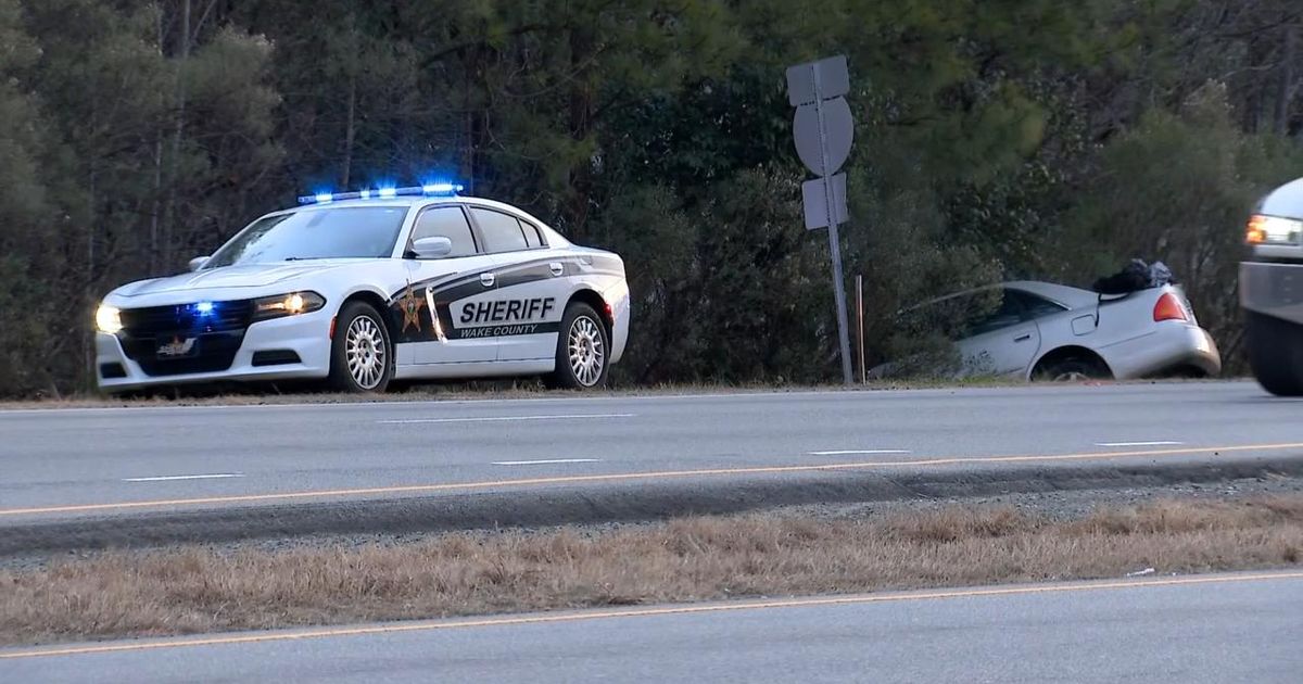 1 man in custody, another sought after chase ends in crash on US-70