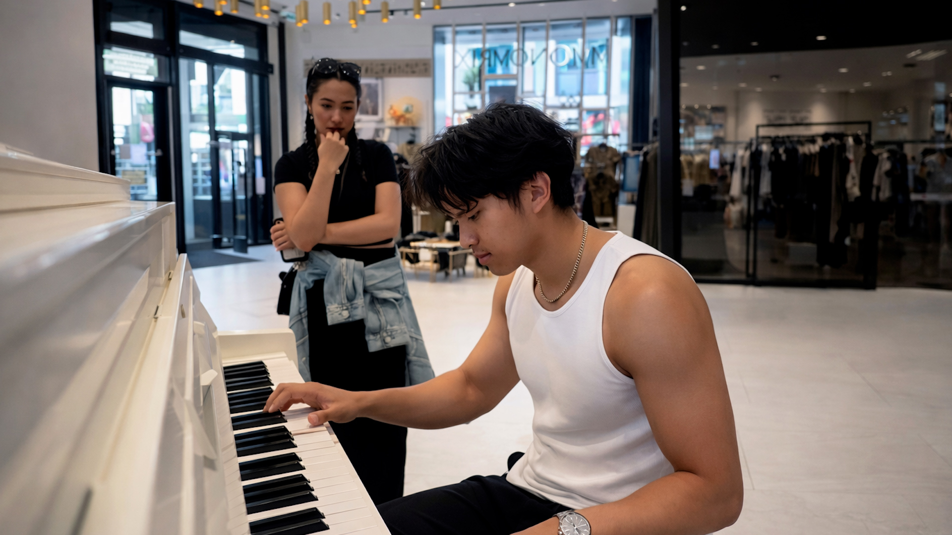 Can you guess her reaction to this piano cover?