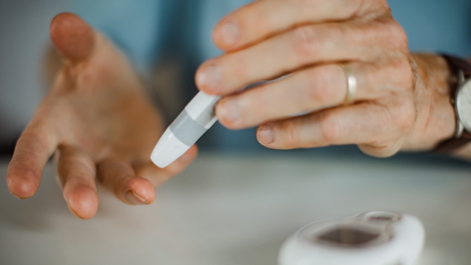 Can you check cholesterol levels at home? Cardiologist explains what ...