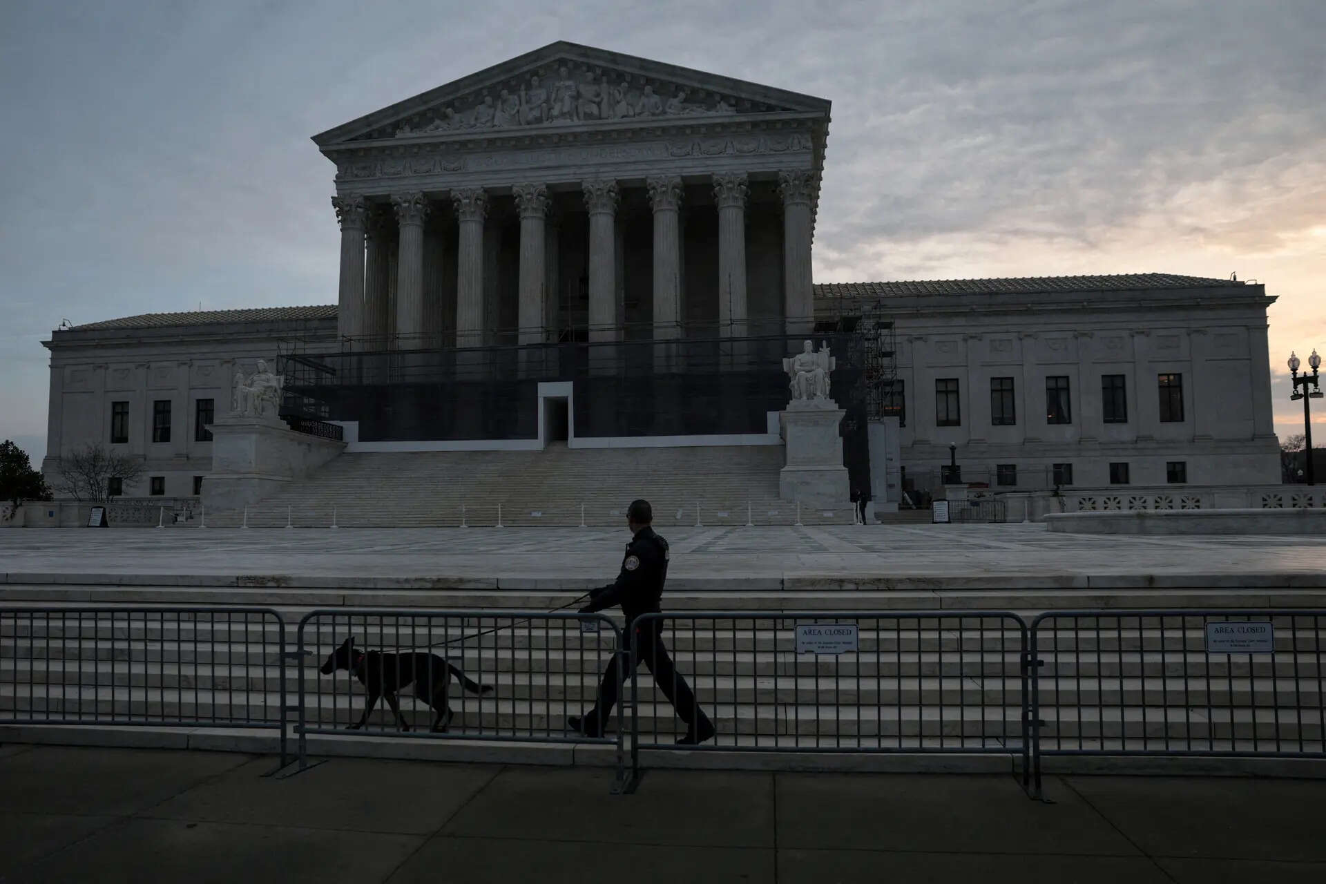 Trump tariff case: US Supreme Court puts off decision again