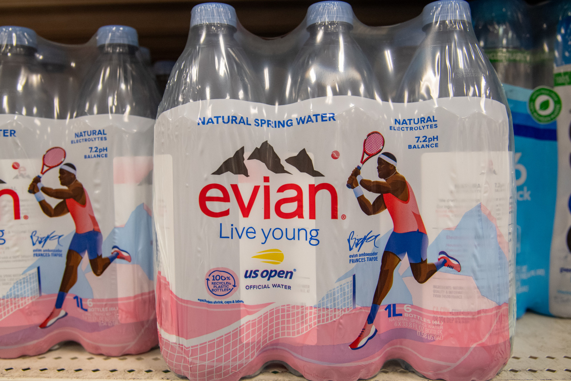 L’eau en bouteille est-elle aussi sûre qu’on le pense