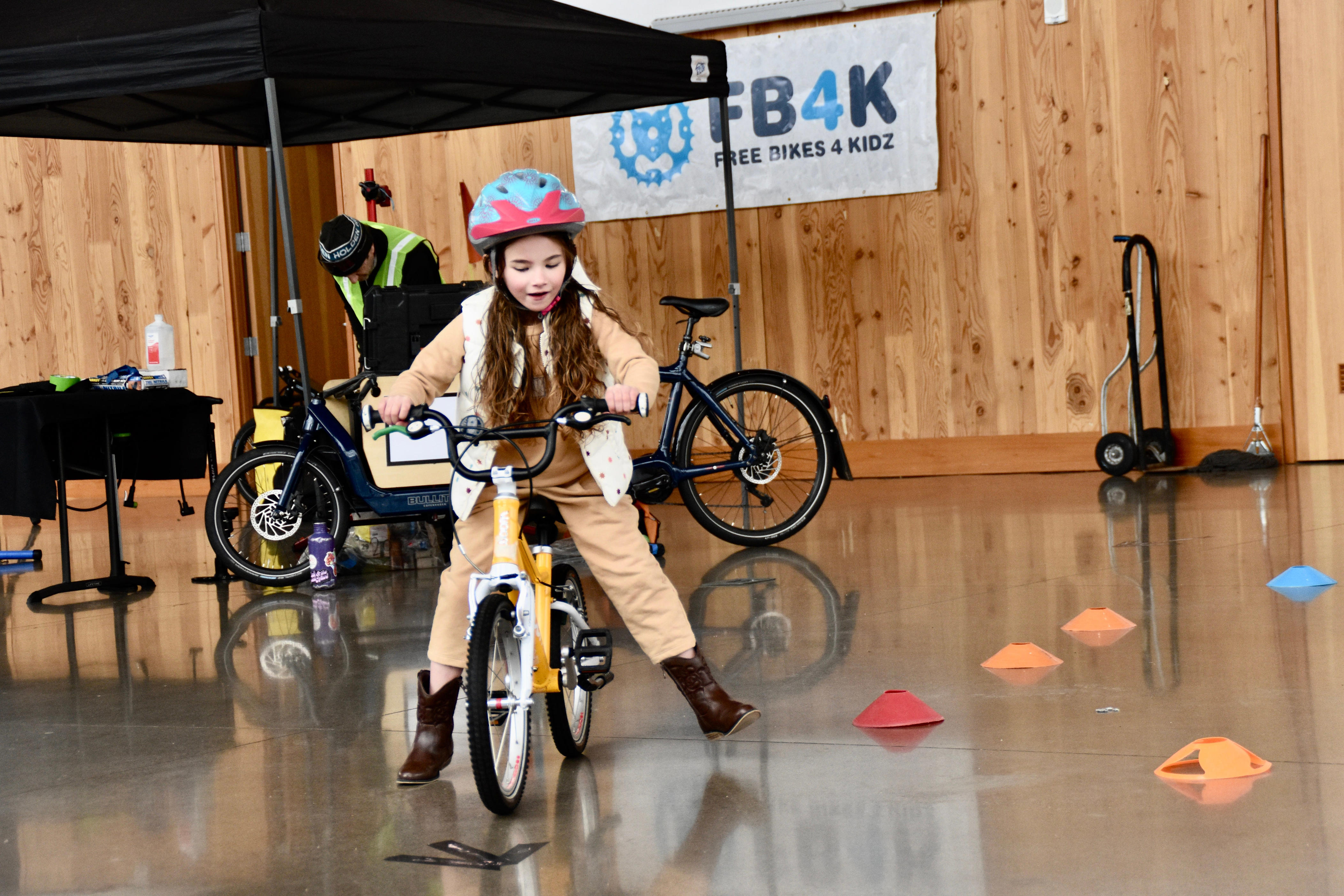 Shift Community Cycles to refurbish hundreds of bikes for kids