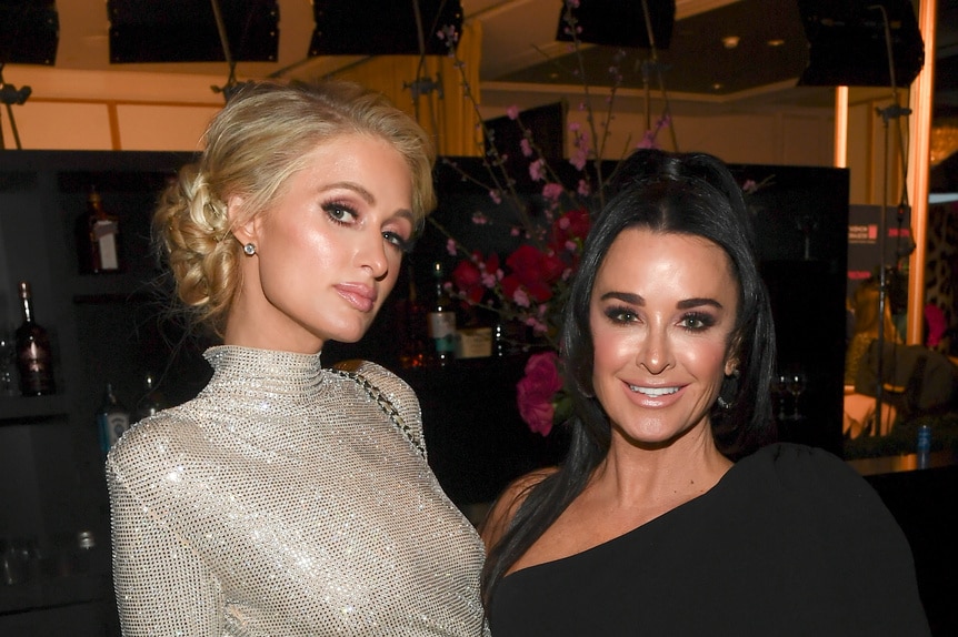 Paris Hilton is Kyle Richards' twin in a brown hair transformation: See ...