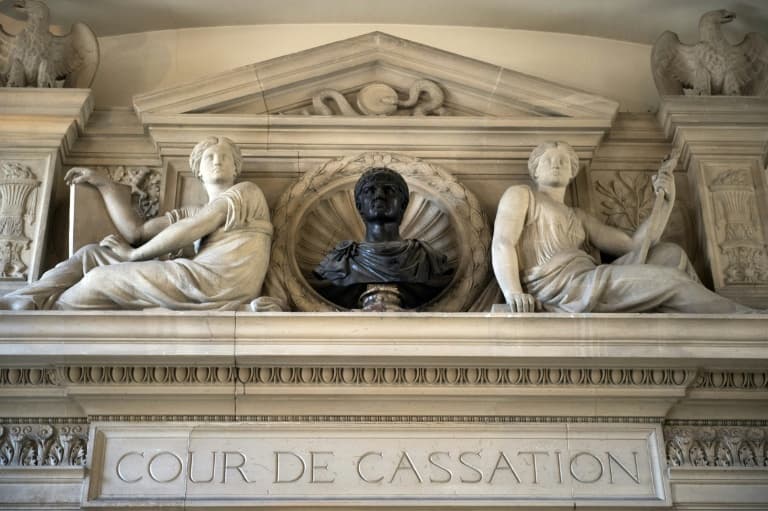 Gifler ou insulter son enfant reste interdit : la Cour de cassation ne ...