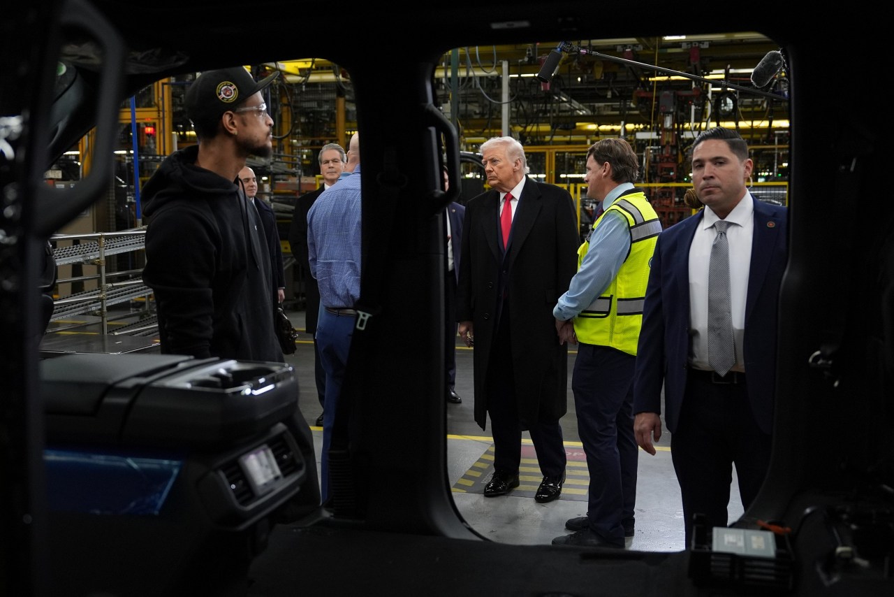 Ford suspends factory worker for heckling Trump